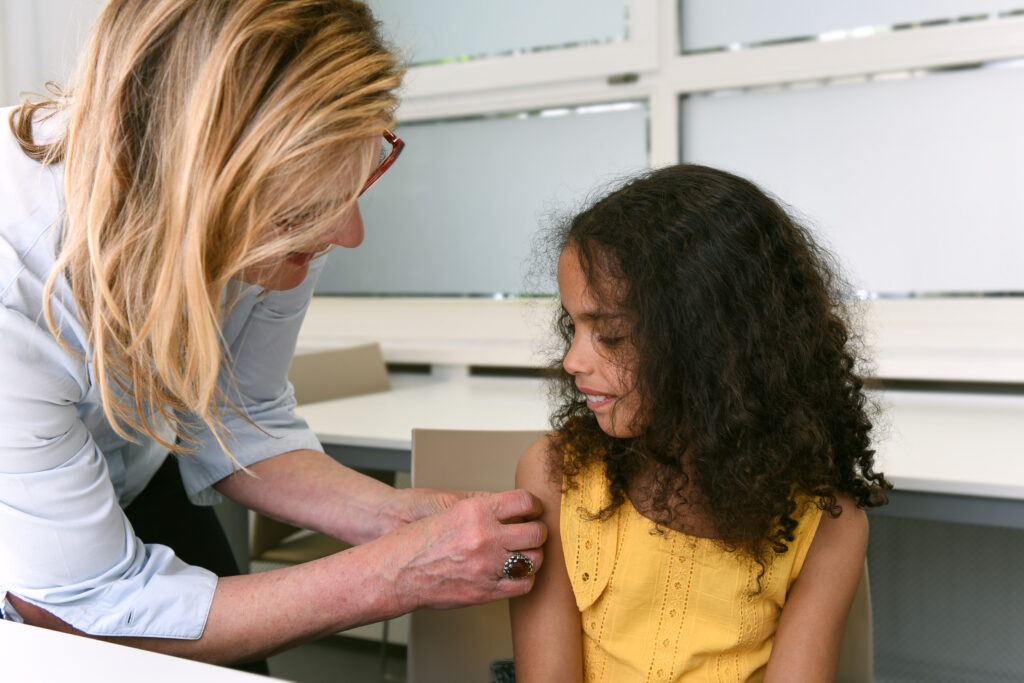 Zorgzaam vaccineren - GGDrU | GGDrU